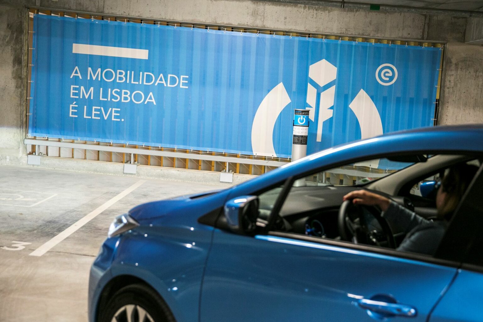 Mobilidade Elétrica acelera em Lisboa, EMEL lança a sua nova marca LEVE ...